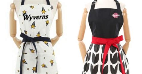 Sk 디자이너 쇼문과 콜라보레이션한 여성용 앞치마 선보여