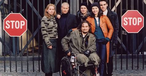 Qué Hacer En Caso De Incendio 2001 Película En Español