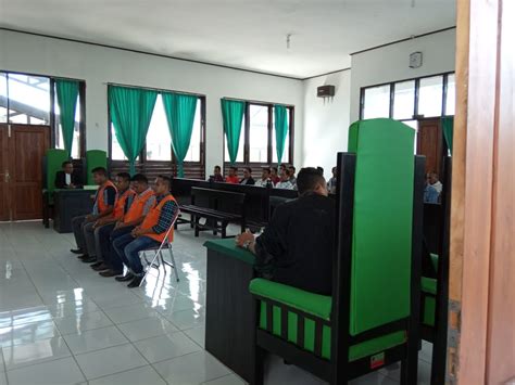 Sidang Tuntutan Pidana Ditunda Fransisko Bessi Minta JPU Tuntut Sesuai