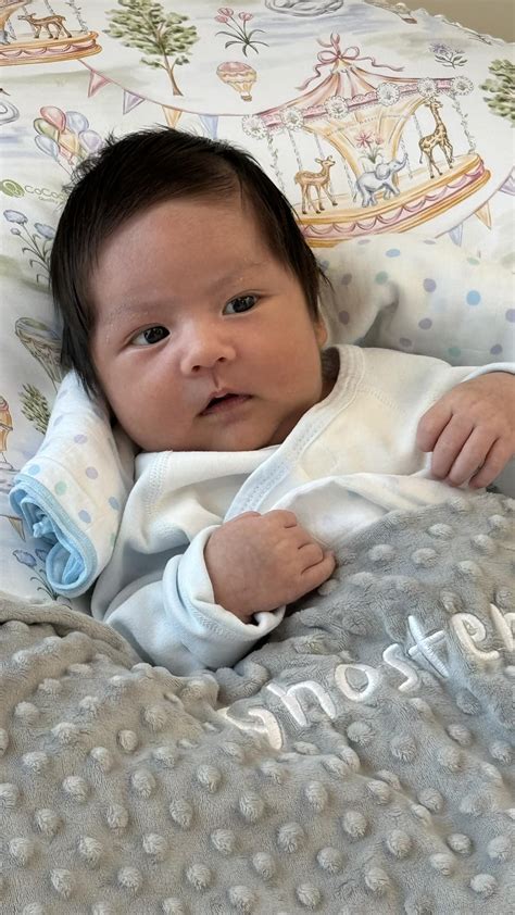 เปิดภาพ น้องโกสเตอร์ ลูกชาย แจ็คเดอะโกส ฉายแววหล่อแต่เด็ก