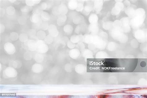 빈 대리석 테이블과 인테리어 디스플레이 사용 되는 배경 수 흐림 이나 제품 몽타주 0명에 대한 스톡 사진 및 기타 이미지 0명 갈색 거친 Istock