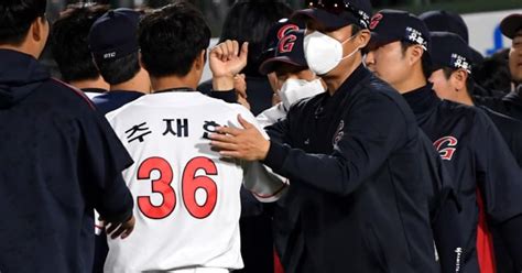 부산 승장 2연승 롯데 허문회 감독 선수들 집중력 덕분에 승리