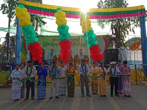 အုတ်ဖိုမြို့တွင် မြန်မာ့ရိုးရာဗဟိုမဏ္ဍပ်ဖွင့်ပွဲအခမ်းအနား ကျင်းပ