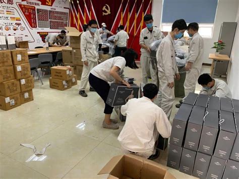 挖掘树立先进典型用正能量促进工会工作 搜狐大视野 搜狐新闻
