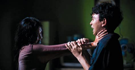 Harum Malam Merasuk Pawagam Harian Metro