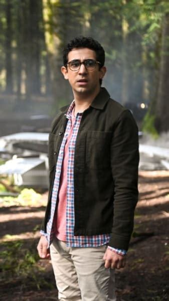 The Irrational Season 1 Episode 3 Review The Barnum Effect Hollywood