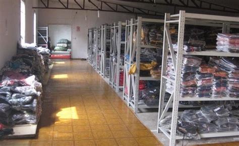 服装新手进货 如何才能不做冤大头 福步外贸库存批发网