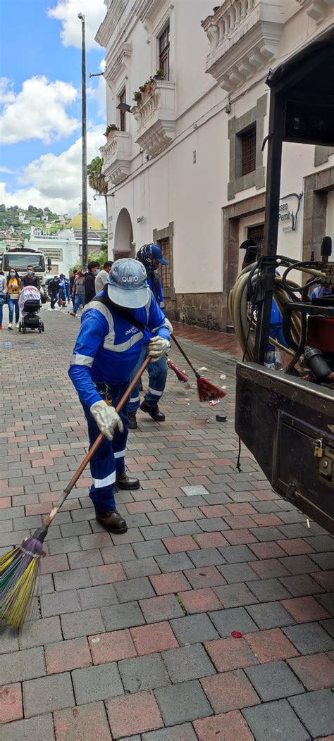 Municipio De Quito On Twitter EmAseoQuito Junto A Aguadequito