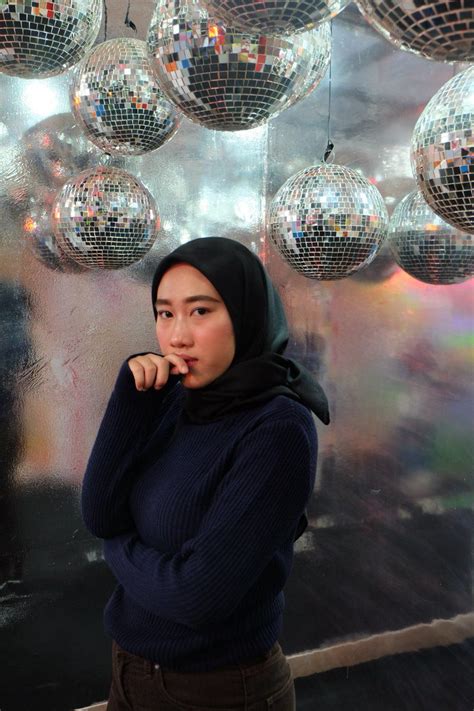 10 Potret Cantik Kolam Mandi Bola Terbesar Di Indonesia Kece Banget