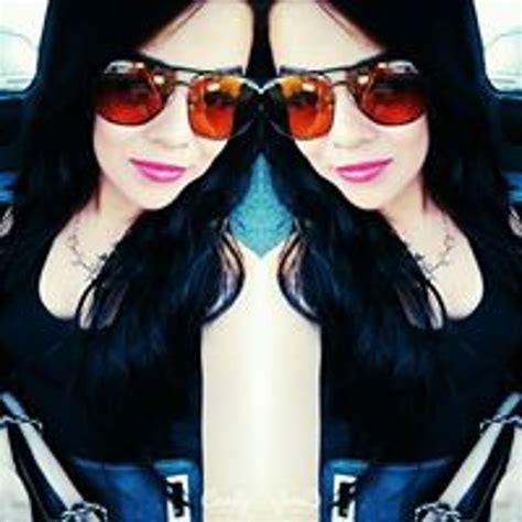Stream Kim Echeverria Music Listen To Songs Albums Playlists For
