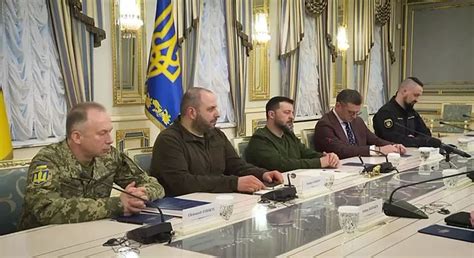 Министр обороны Великобритании Грант Шаппс приехал на Украину чтобы