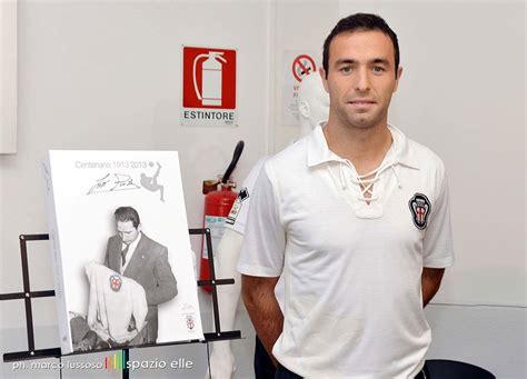 100 Anni Piola La Maglia Celebrativa Della Pro Vercelli