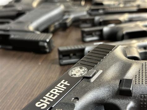 Why Do Police Across The Nation Choose Glock The Mag Life