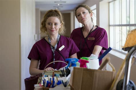 Addicted To Fresno Review Judy Greer And Natasha Lyonnes Sister Act