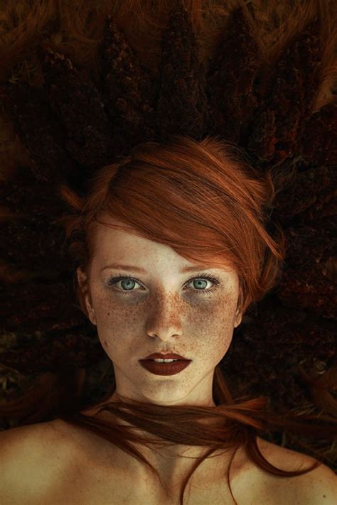 Striking Portraits Of Gorgeously Freckled Redheads By Maja Topcagic