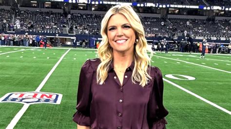 Melissa Stark Making Nfl Career History Sunday Night The Spun