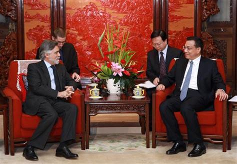 李克强会见葡萄牙国务部长兼外交部长