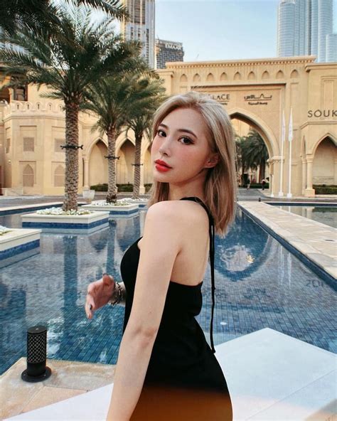 Toyz 前女友「奈奈」疑似力挺引熱議！3 招保養技巧，美豔臉蛋靠吃出來的！ Juksy 街星