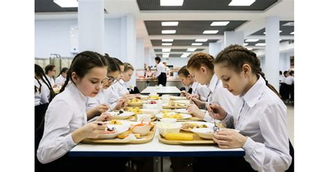 Учени призовават за премахване на животинските продукти от училище