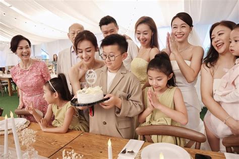 黃心穎泥鯭結婚丨41歲大家姐黃心美接花球 二家姐黃心妙公開新妹夫合照祝賀 事事如意生活網站