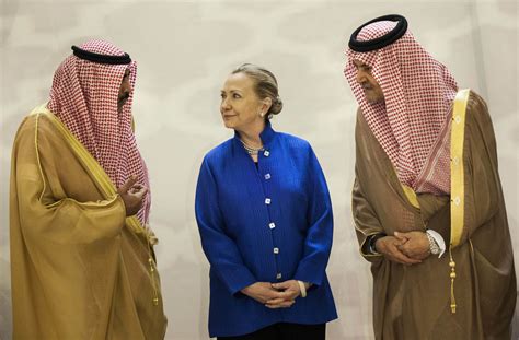 米歇尔·奥巴马访沙特不戴头巾，被过分解读 纽约时报中文网