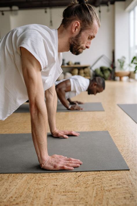 Different Types Of Push Ups For Different Muscles Fitfond