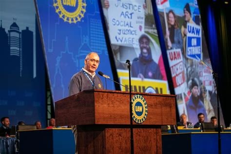 Uawd In The News Uaw Ready To Play Hardball New President Tells