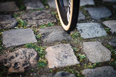 Lotto Dstny On Twitter 🇫🇷 Parisroubaix Start Scenes In Compiègne