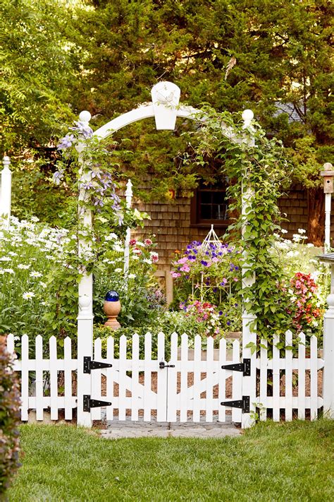 Những Mẫu Decorative Garden Fence đẹp Cho Khu Vườn Của Bạn