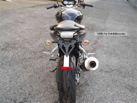 Hyosung GT I Naked