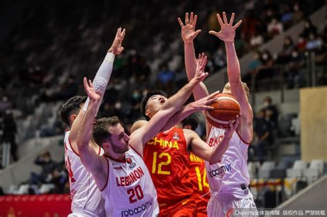太可惜中国男篮末节曾反超比分 最后只输一球cba新浪竞技风暴新浪网