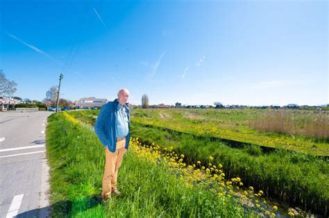 Kees Veegt Vloer Aan Met Wethouder Over Nieuwe Woonwijk ‘ik Begrijp