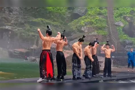 “尔滨”爆火之后各地文旅整活：山河四省集体放大招，吉林请出“张起灵”