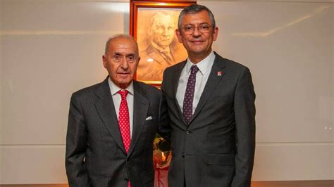 Eski CHP Genel Başkanı Çetin den CHP Genel Başkanı Özel e ziyaret