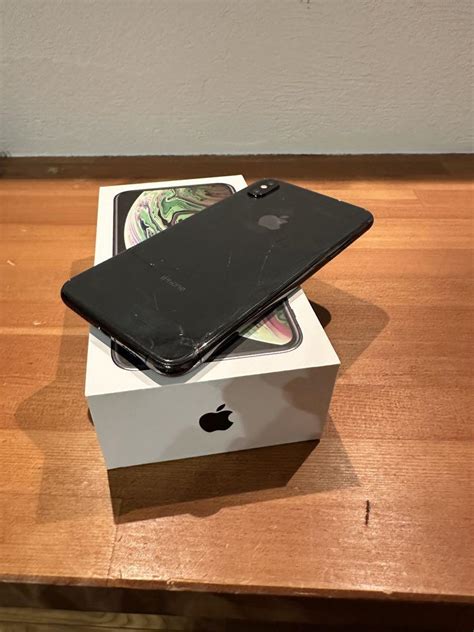 Iphone Xs Max Space Gray 256 Gb Simフリー メルカリ