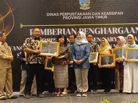 UMM Press Raih Penghargaan Dari Pemprov Jatim Schmu Id