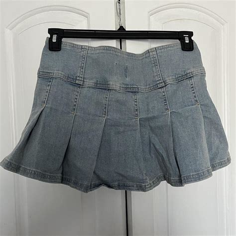 Urban Outfitters Low Rise Denim Mini Skirt🌼 New Depop