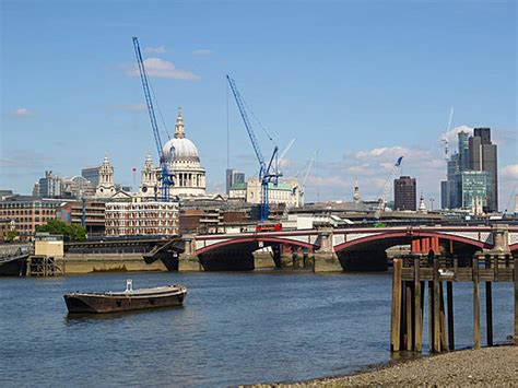 Thames Water Background Images Hd Pictures And Wallpaper For Free