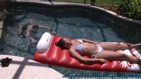Dulce Cherry In The Raft Part 1 DVD Chase Water Babes Clips4sale