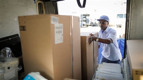 Usps Sees Rising Mail Thefts Including Several Cases In Kansas