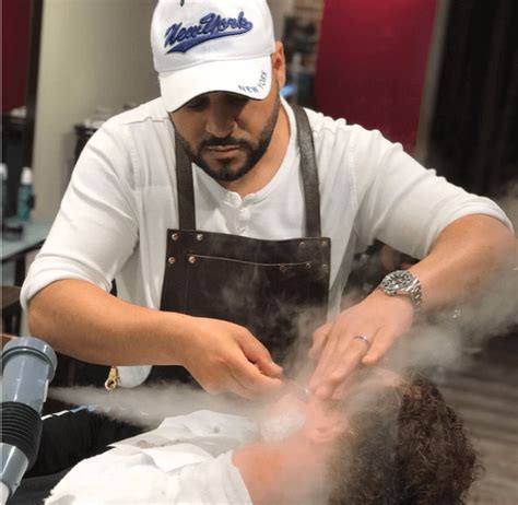 Straight Razor Shaves Vancouver Everest Barbers