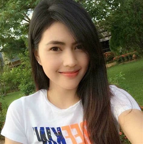 ສາວ ລາວ Vientiane