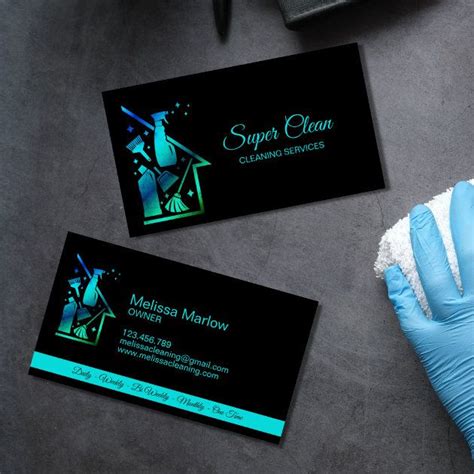 Tarjeta De Visita Servicios De Limpieza Profesional De La Casa De Li