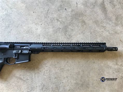 Midwest Industries Slim Line One Piece Free Float Handguard M Lok™ 15