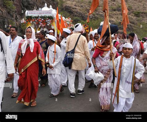 Pune India 14 July 2023 Cheerful Pilgrims At Palkhi During