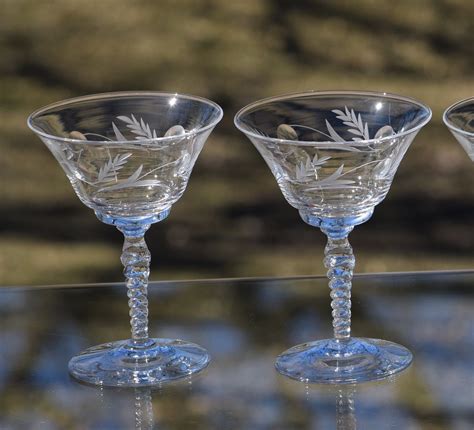 Vintage Etched Cocktail Martini Glasses Set Of 4 Unique Twisted Stem