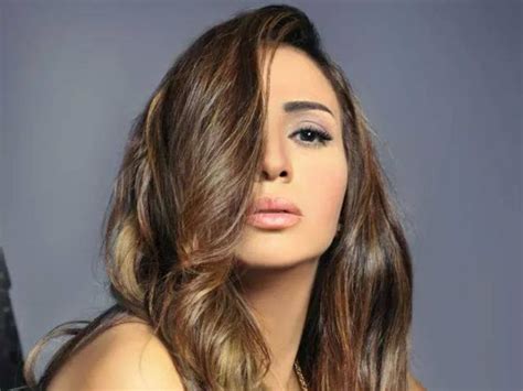مها سليم تعقد جلسات عمل تحضيرية مع منال الصيفى لمسلسل رمضان 2018 عين