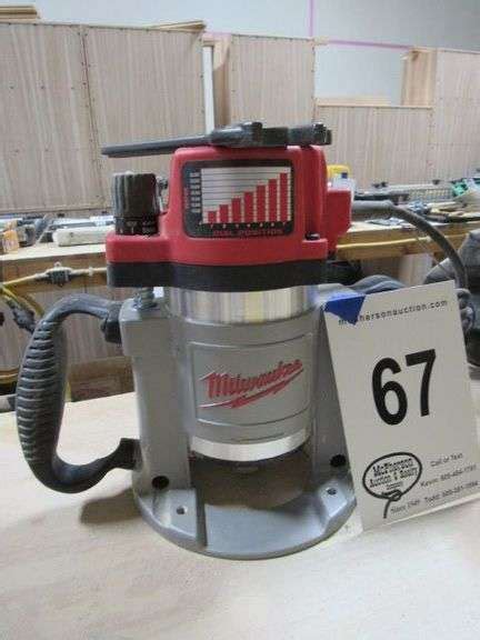 Milwaukee Model 5625 20 Plunge Router Like New Mcpherson Auction And Realty