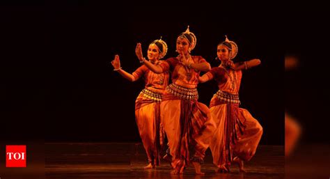 Audience Treated To Odissi And Kathak Dance At Dance Festival Events