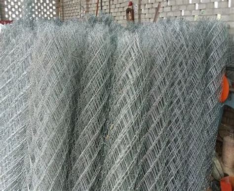 Iron Semi Automatic 5 Mm Gi Silver Chain Link Fencing Upto 3 Hp At